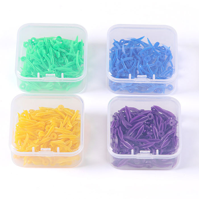 Dental Disposable Wedges With Hole Plastic Tooth Gap Wedge 4 Sizes 100